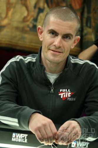 Présentation du joueur de poker Gus Hansen | Joueur de Poker